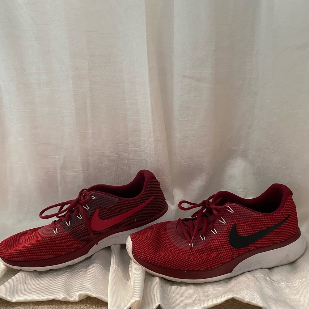 Nike Tanjun Racer Red Running Shoe - Gem